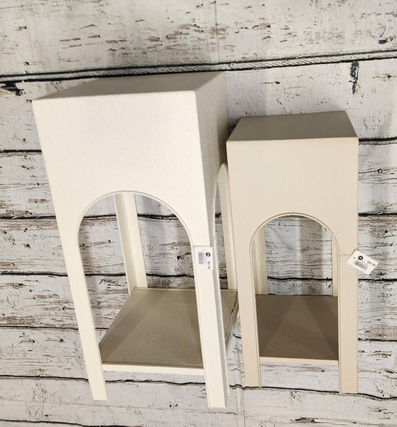 Metal Large White Small Tan textured Stands – Manchester | Real Deals